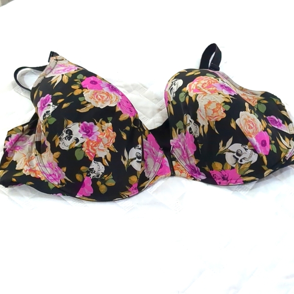 torrid | Intimates & Sleepwear | Womens Bra Plus Size 42ddd 42f Torrid ...